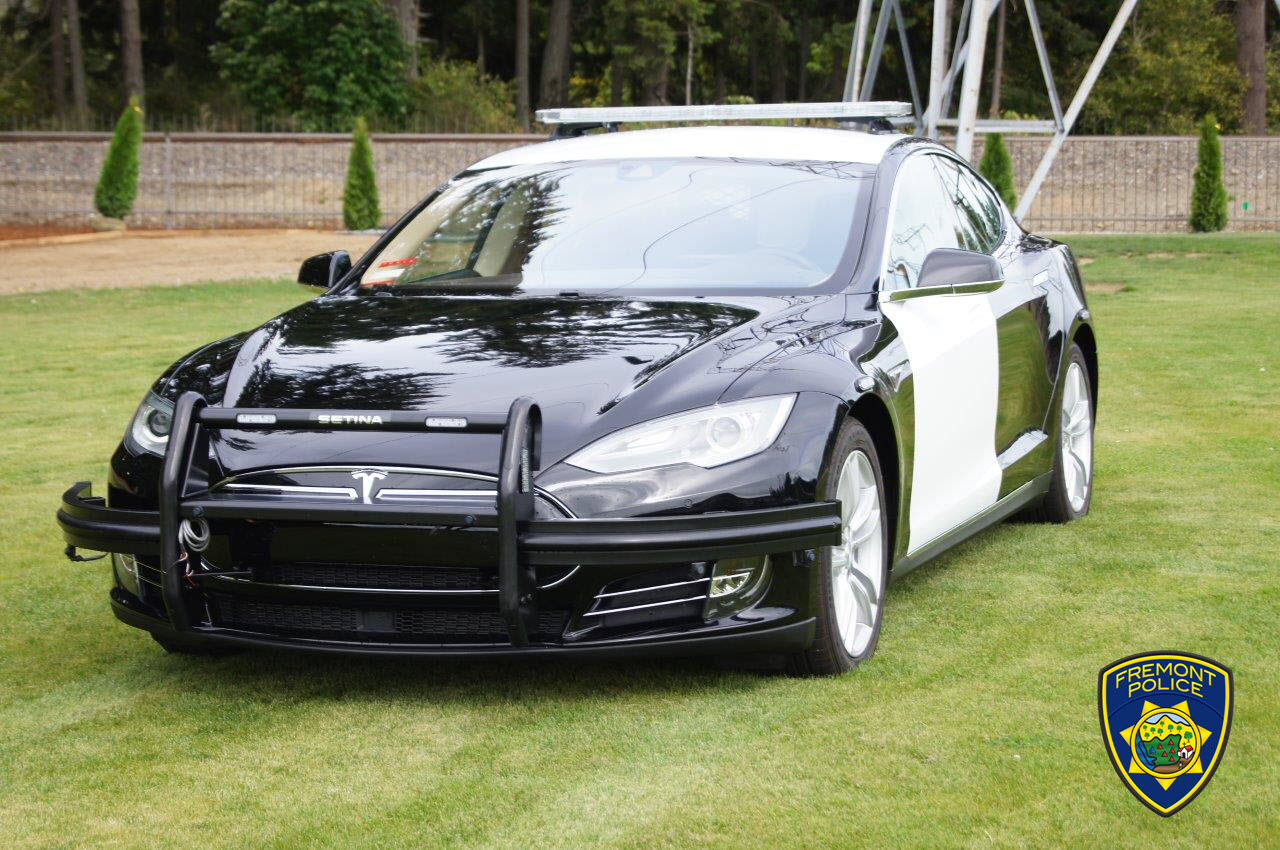 The over-amped response to a Tesla-based Police car running out of ...
